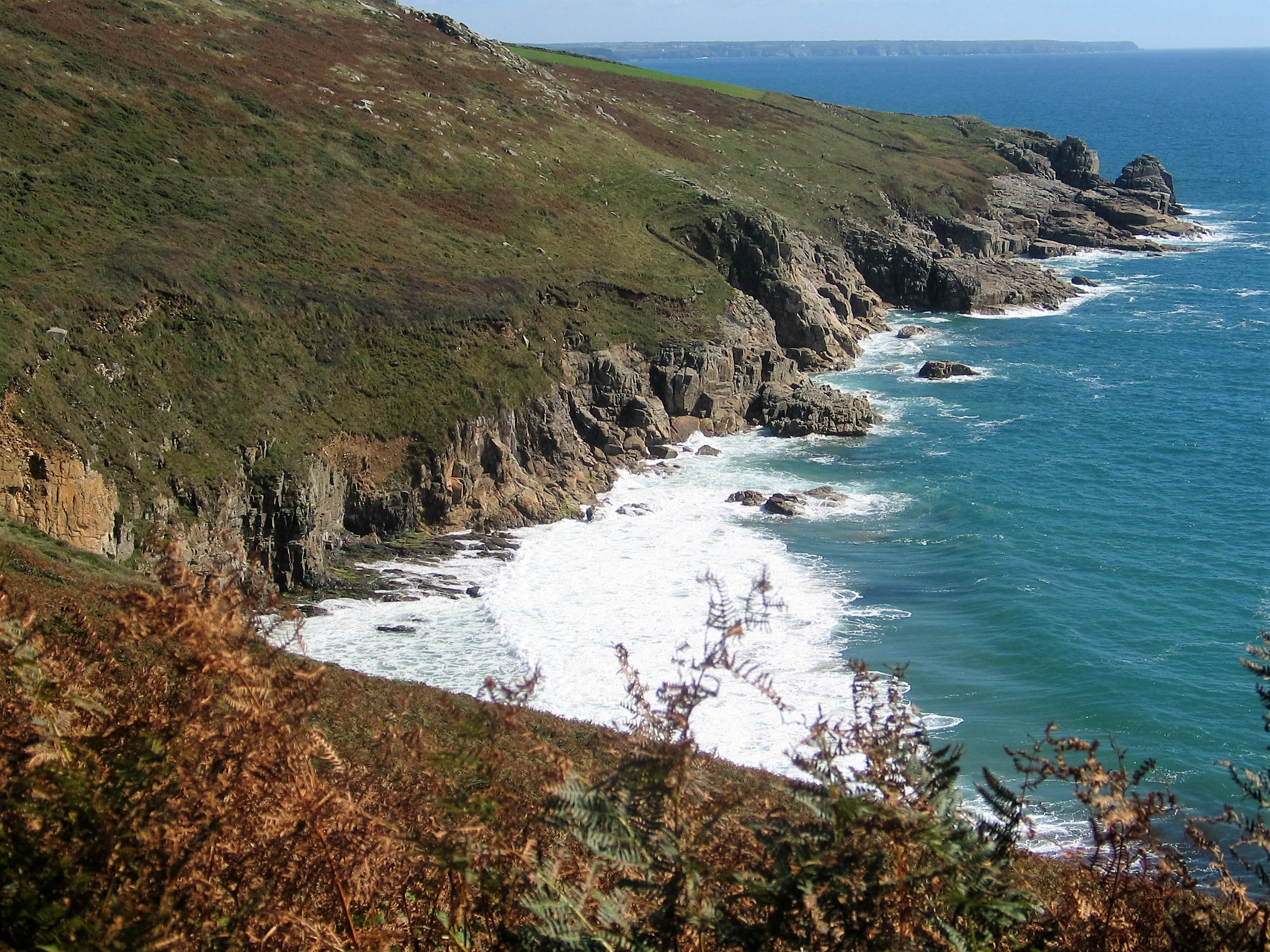 High tide at Rinsey beach - Ednovean Farm